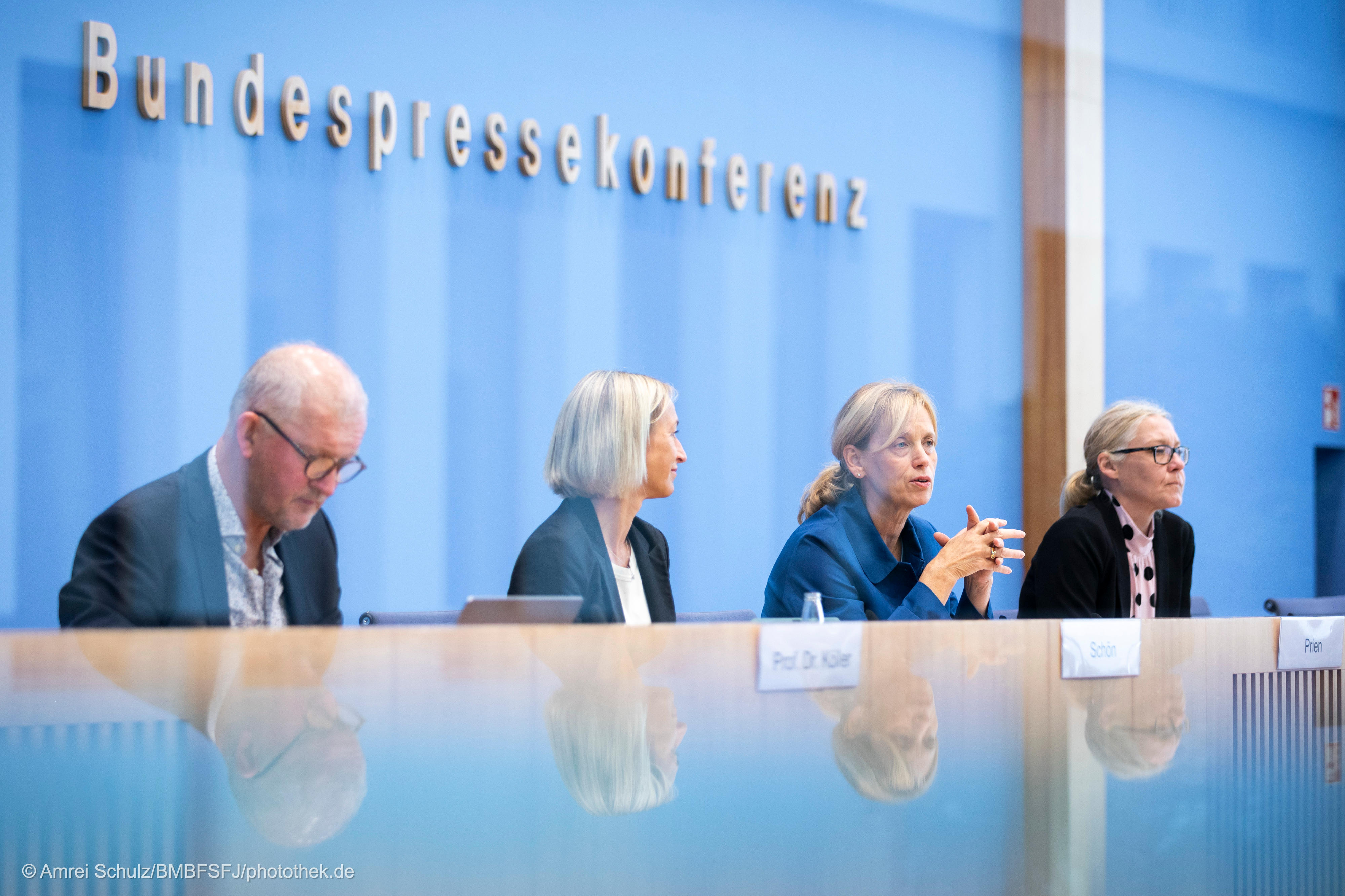 Startseite - BMBFSFJ