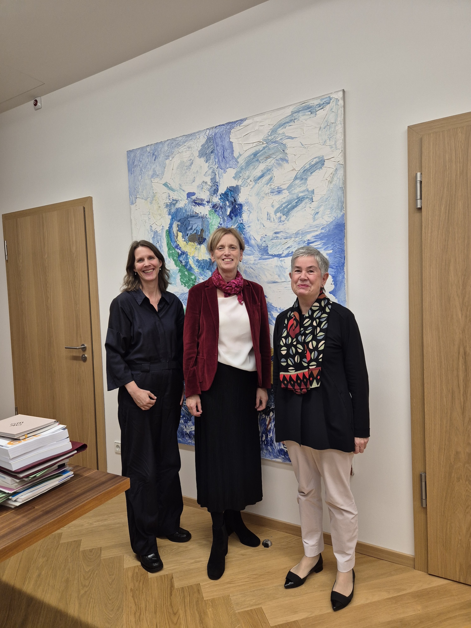 Karin Prien trifft Präsidentin des Deutschen Vereins zum Gespräch - BMBFSFJ